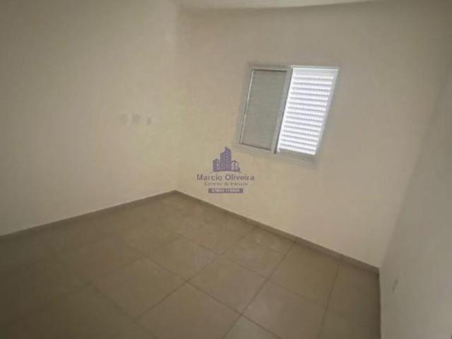 Apartamento à venda em Taubaté SP: 2 quartos, sala, banheiro e vaga de garagem no Parque Paduan!