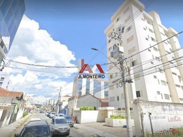 Apartamento à venda em Taubaté SP, Centro. 2 quartos, 1 sala, 2 banheiros, 1 vaga de garagem, 66,00