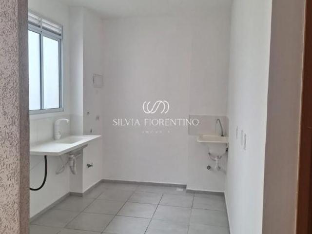 Apartamento à venda em Taubaté SP, Granjas Santa Terezinha: 2 quartos, sala, banheiro, 50m². Oportun