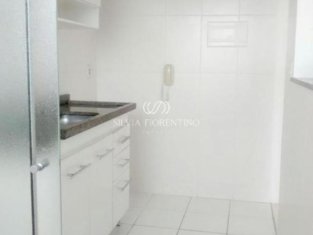 Apartamento à venda em Taubaté SP, Parque Senhor do Bonfim: 2 quartos, 1 sala, 1 banheiro, 1 vaga de