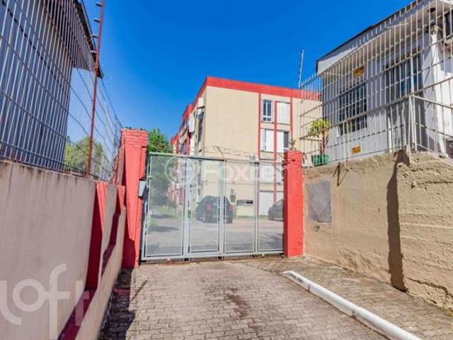 Apartamento à venda em Teresópolis com 47 m², 1 quarto, 1 vaga