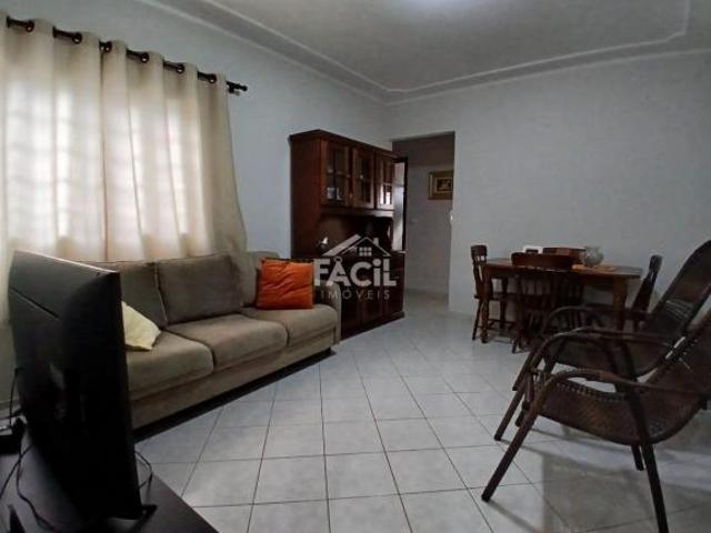Apartamento à Venda em Tiradentes, Campo Grande, 2 Quartos, 55m²