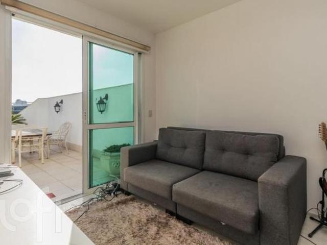 Apartamento à venda em Três Figueiras com 75 m², 1 quarto, 1 suíte, 1 vaga