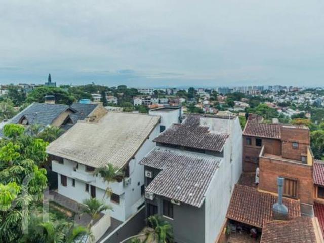 Apartamento à venda em Três Figueiras com 78 m², 3 quartos, 1 suíte, 1 vaga
