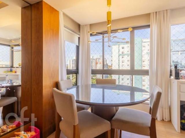 Apartamento à venda em Três Figueiras com 86 m², 2 quartos, 1 suíte, 2 vagas