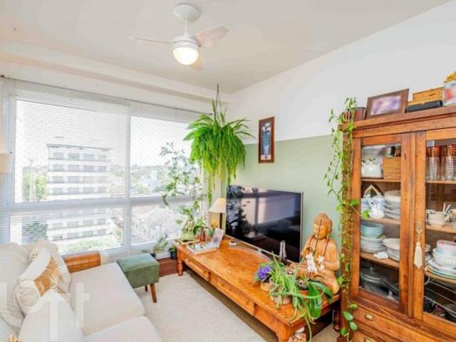 Apartamento à venda em Tristeza com 69 m², 2 quartos, 1 suíte, 1 vaga