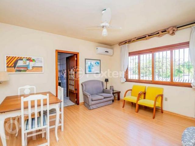 Apartamento à venda em Tristeza com 95 m², 3 quartos, 1 suíte, 1 vaga