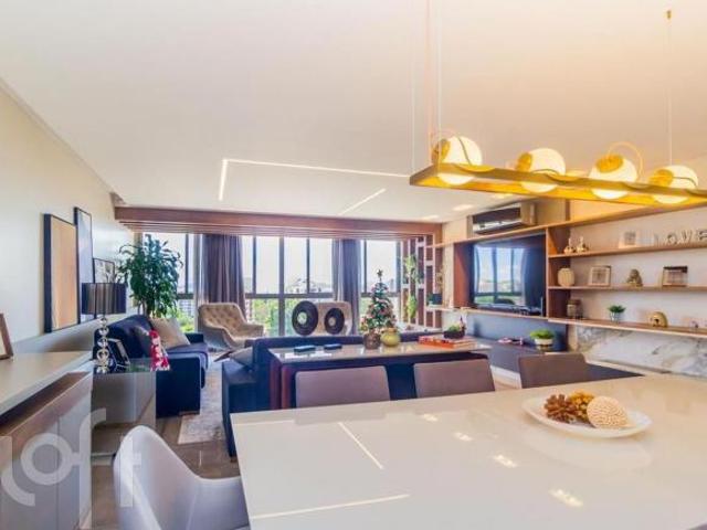 Apartamento à venda em Tristeza com 209 m², 3 quartos, 3 suítes, 3 vagas