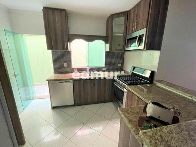 Apartamento à venda em Utinga