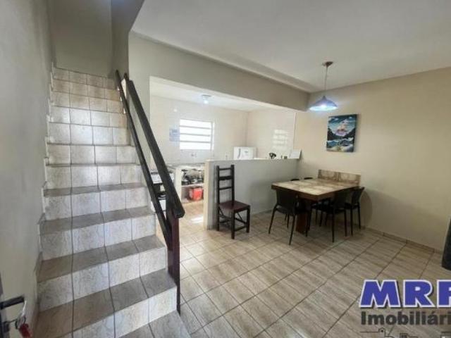 Apartamento á venda em Ubatuba na praia da Enseada, apenas 70 mts da praia