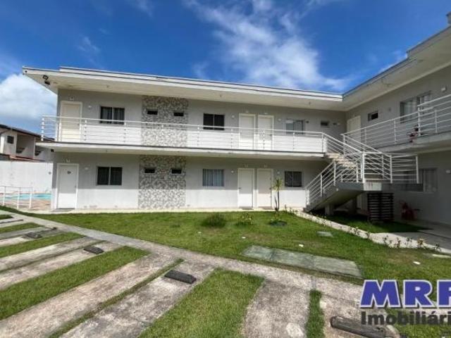 Apartamento á venda em Ubatuba na Praia da maranduba. Condominio com piscina