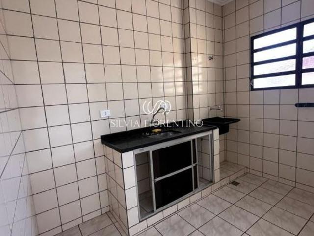 Apartamento à venda em Ubatuba SP, 2 quartos, sala, banheiro, garagem Imperdível no bairro Silop!