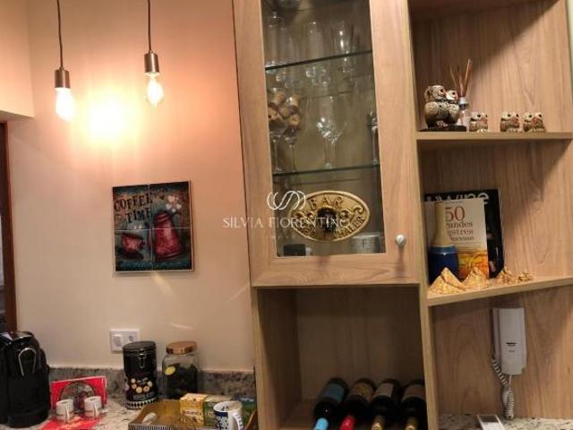 Apartamento à venda em Ubatuba SP: 2 quartos, 1 suíte, 1 sala, 2 banheiros, 1 vaga de garagem, 111m²
