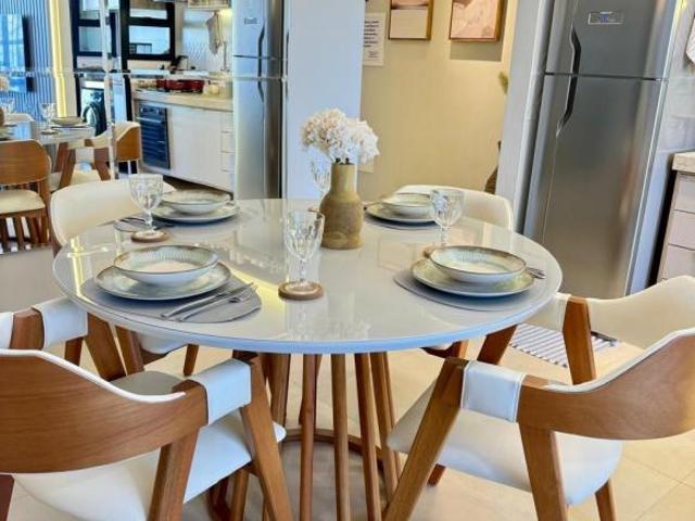 Apartamento à venda em Ubatuba SP, bairro Itaguá: 2 quartos, 2 suítes, 2 salas, 3 banheiros, 1 vaga