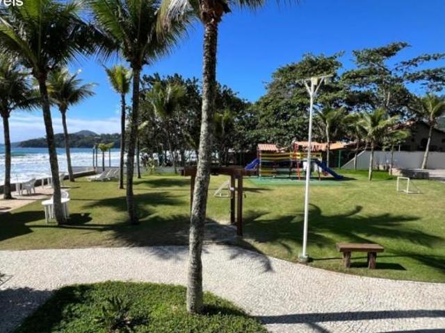 Apartamento à venda em Ubatuba SP, bairro Toninhas 3 quartos, 1 suíte, 127m², beira mar