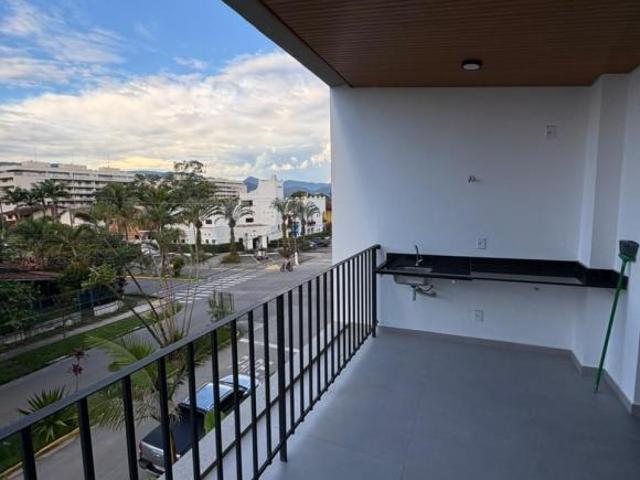 Apartamento à venda em Ubatuba SP, Itaguá: 2 quartos, 1 suíte, sala, 2 banheiros, 2 vagas na garagem