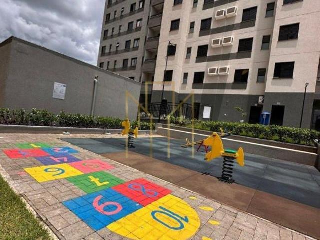 Apartamento à venda em Uberlândia MG, 2 quartos, 1 suíte, 1 sala, 1 banheiro, 1 vaga de garagem, 56