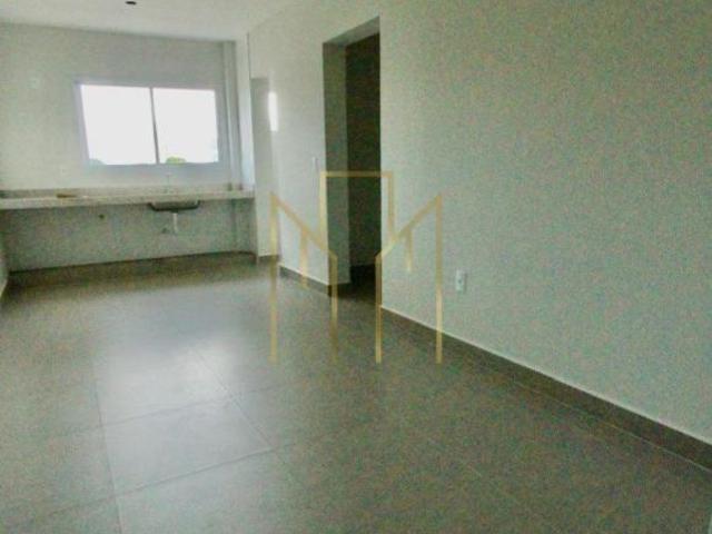 Apartamento à Venda em Uberlândia MG, Bairro Santa Mônica: 2 Quartos, 1 Suíte, 1 Sala, 2 Vagas, 52m²