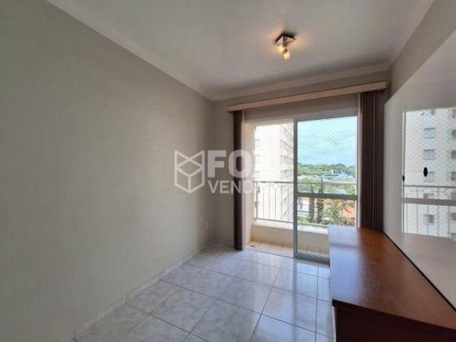 APARTAMENTO A VENDA EM UMA EXCELENTE LOCALIZAÇÃO