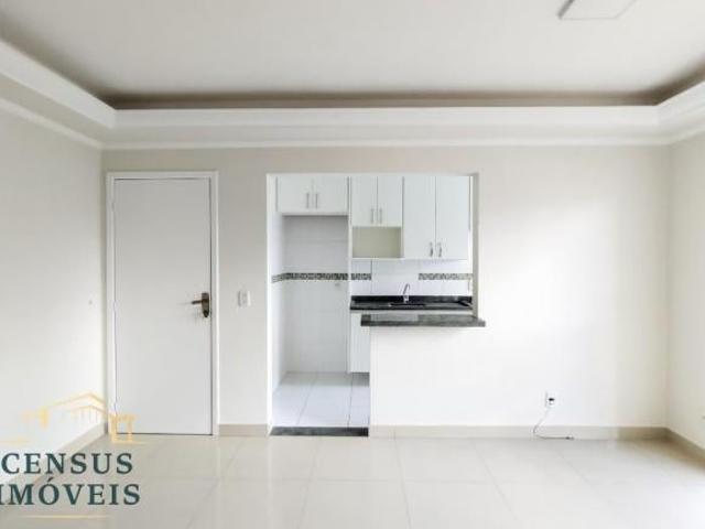 Apartamento à venda em Valinhos SP, Edifício Brasília, 2 quartos, 1 suíte, 2 salas, 2 banheiros, 1 v