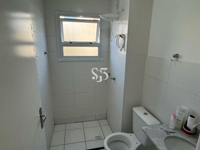 Apartamento à venda em Valinhos SP, Parque das Colinas: 2 quartos, sala, banheiro, garagem e 49 m²!
