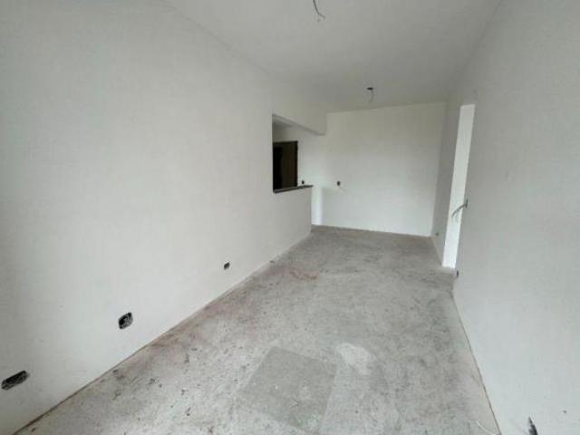 Apartamento à Venda em Vila Caiçara, Praia Grande SP