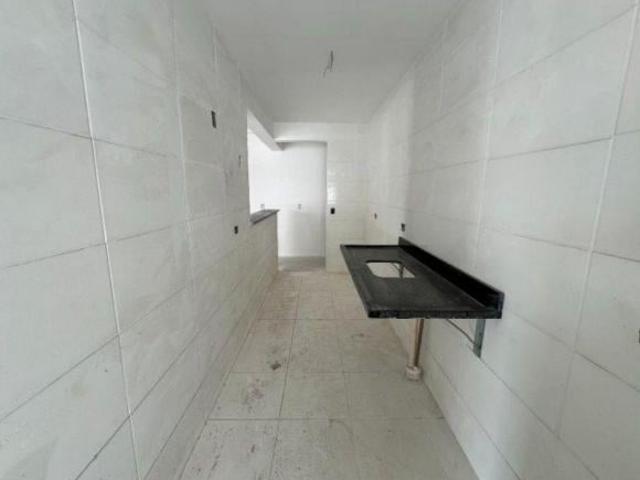 Apartamento à Venda em Vila Caiçara, Praia Grande SP