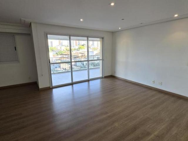 Apartamento à venda em Vila Carrão com 123 m², 3 quartos, 2 vagas
