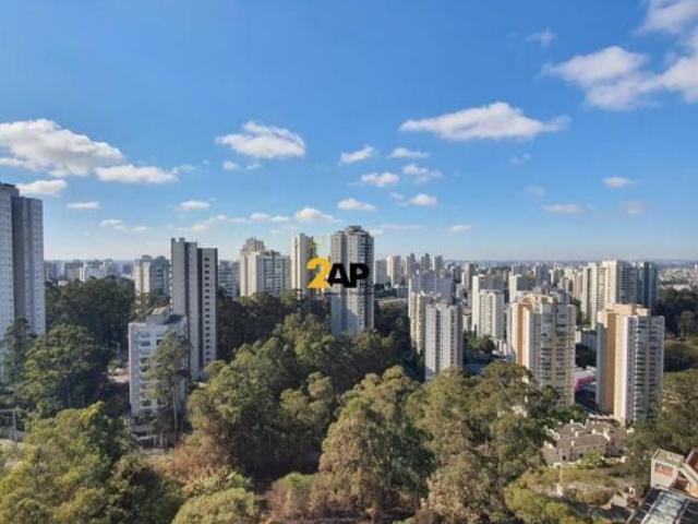 Apartamento à venda em Vila Andrade, com 3 quartos 1 suite, 2 salas, 2 banheiros, 2 vagas de garagem