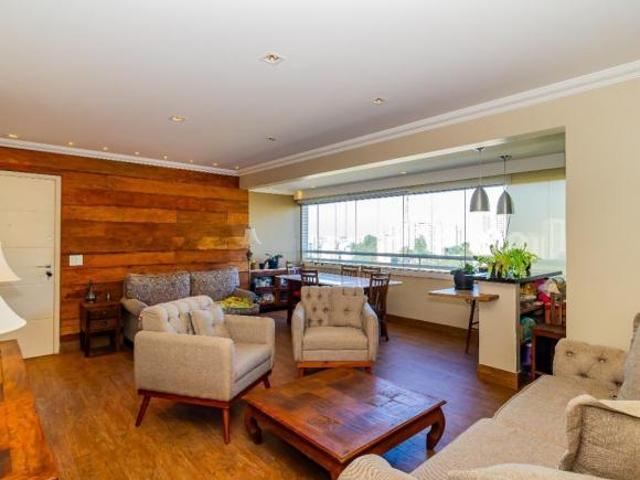 Apartamento à venda em Vila Andrade com 117 m², 3 quartos, 3 vagas