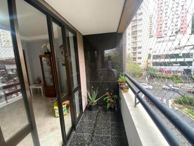 Apartamento à venda em Vila Andrade com 150 m², 3 quartos, 2 vagas