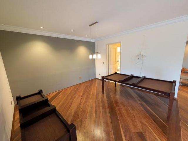 Apartamento à venda em Vila Andrade com 200 m², 4 quartos, 3 vagas