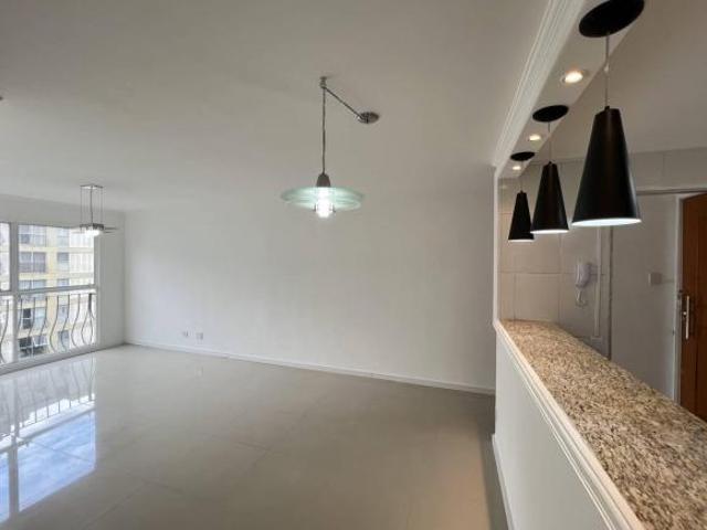 Apartamento à venda em Vila Andrade com 79 m², 3 quartos, 1 vaga