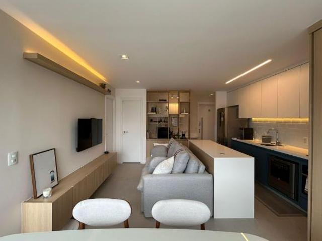 Apartamento à venda em Vila Anglo Brasileira com 52 m², 1 quarto, 1 vaga