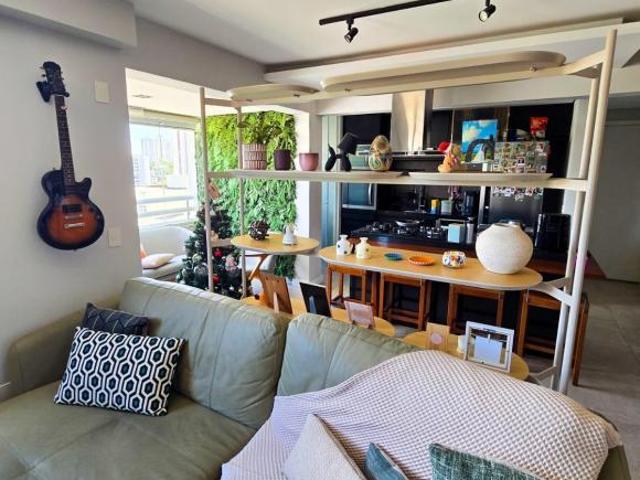Apartamento à venda em Vila Anglo Brasileira com 65 m², 1 quarto, 1 vaga