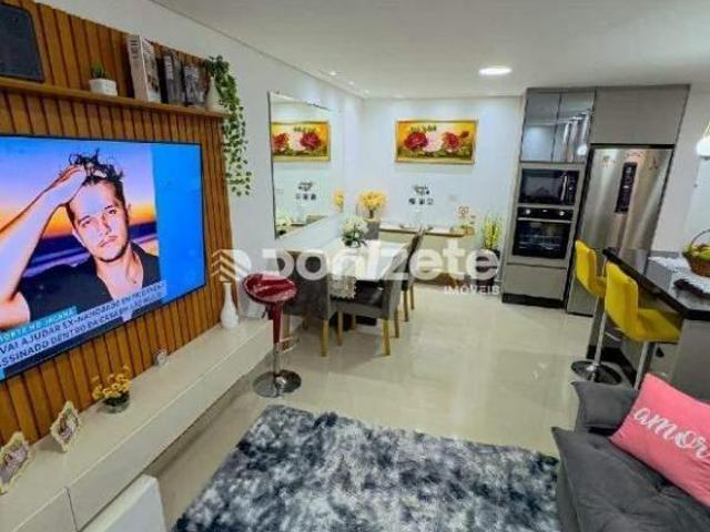 Apartamento à venda em Vila Alzira Santo André • 2 dorms, suíte, 2 vagas