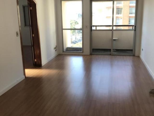 Apartamento à venda em Vila Alexandria com 70 m², 2 quartos, 1 vaga