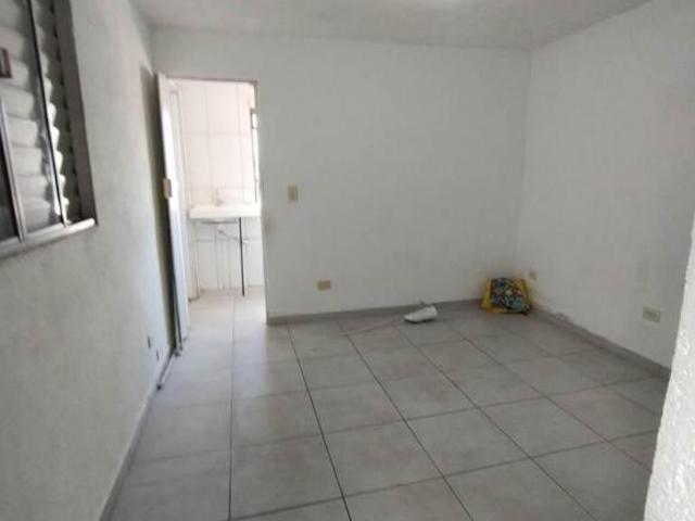 Apartamento à venda em Vila Guaraciaba com 25 m², 3 quartos, 1 vaga