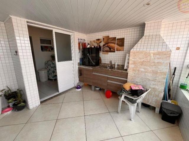Apartamento à Venda em Vila Guilhermina, Praia Grande SP
