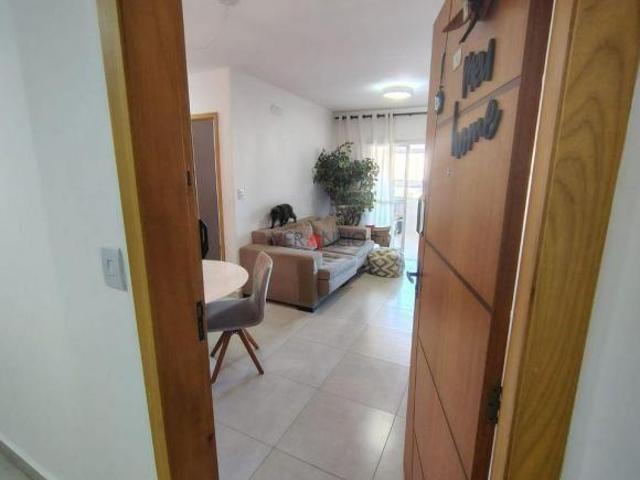 Apartamento à Venda em Vila Guilhermina, Praia Grande SP