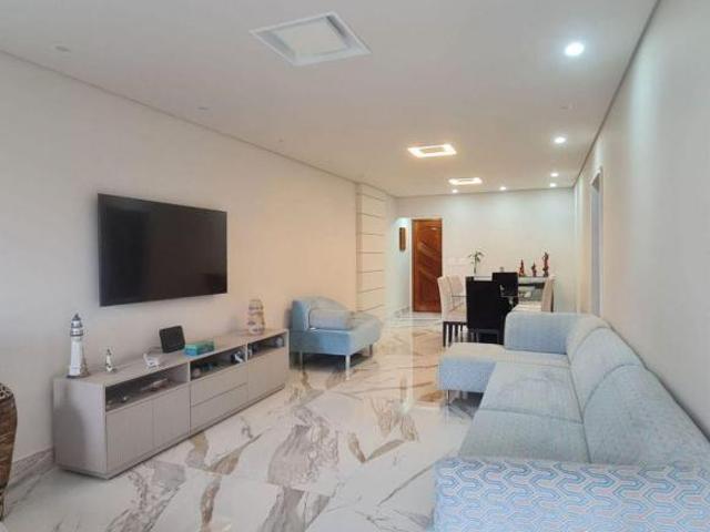 Apartamento à Venda em Vila Guilhermina, Praia Grande SP