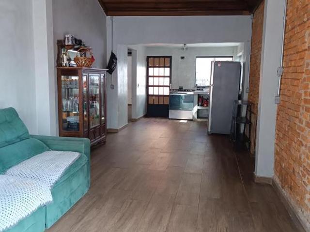 Apartamento à venda em Vila Homero Thon com 120 m², 1 quarto, 5 vagas