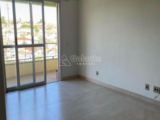 apartamento à venda em Vila Industrial