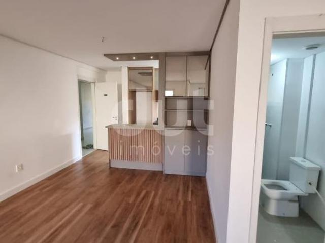 apartamento à venda em Vila Industrial