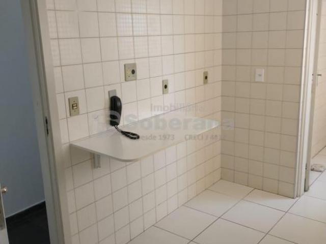 apartamento à venda em Vila Industrial