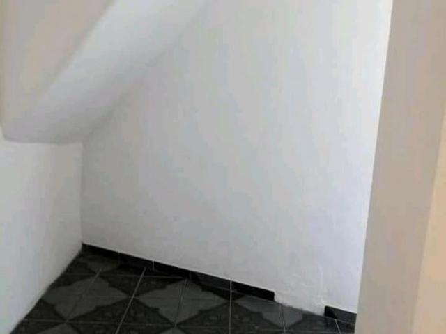 Apartamento à venda em Vila Iolanda II com 250 m², 6 quartos, 2 vagas