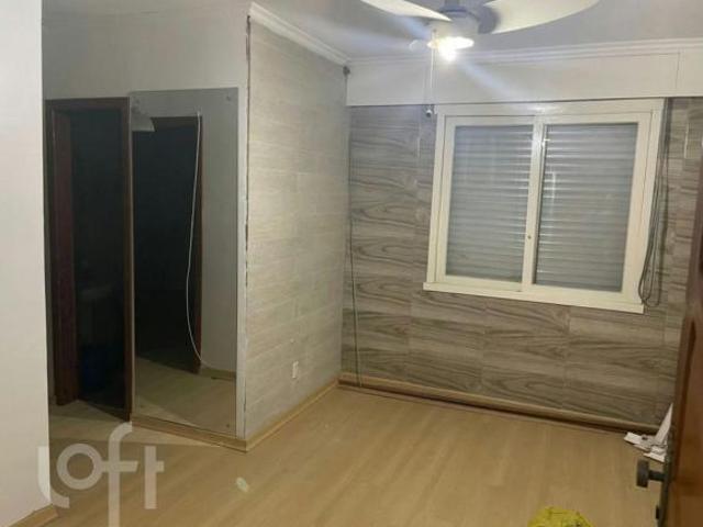 Apartamento à venda em Vila Ipiranga com 55 m², 2 quartos