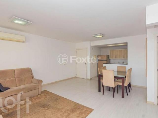 Apartamento à venda em Vila Ipiranga com 68 m², 2 quartos, 1 suíte, 1 vaga