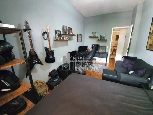 Apartamento a venda em Vila Isabel varanda, sala, 3 quartos, Vila Isabel Rio de Janeiro Código