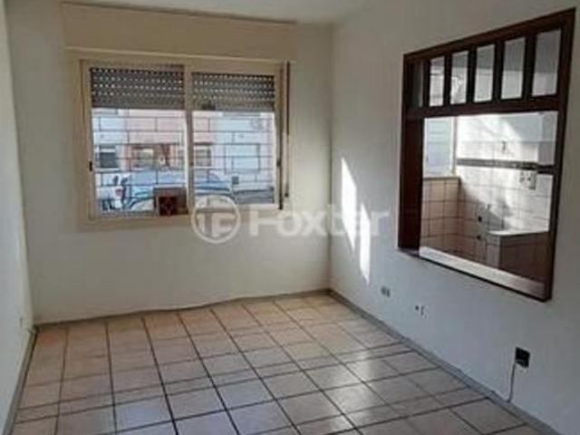 Apartamento à venda em Vila Jardim com 60 m², 2 quartos, 1 vaga